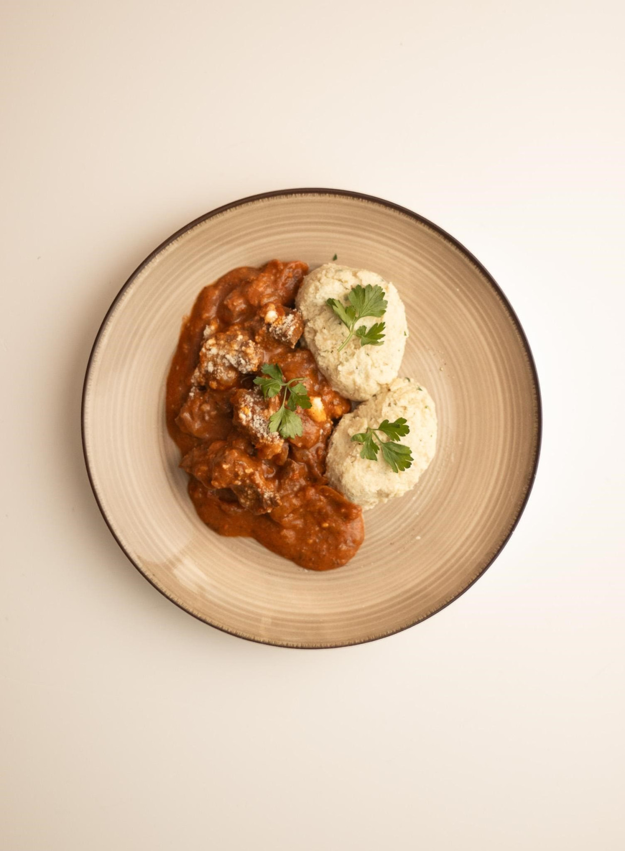 Keto Obiady: 5 Przepisów, które kuszą smakiem i zdrowiem